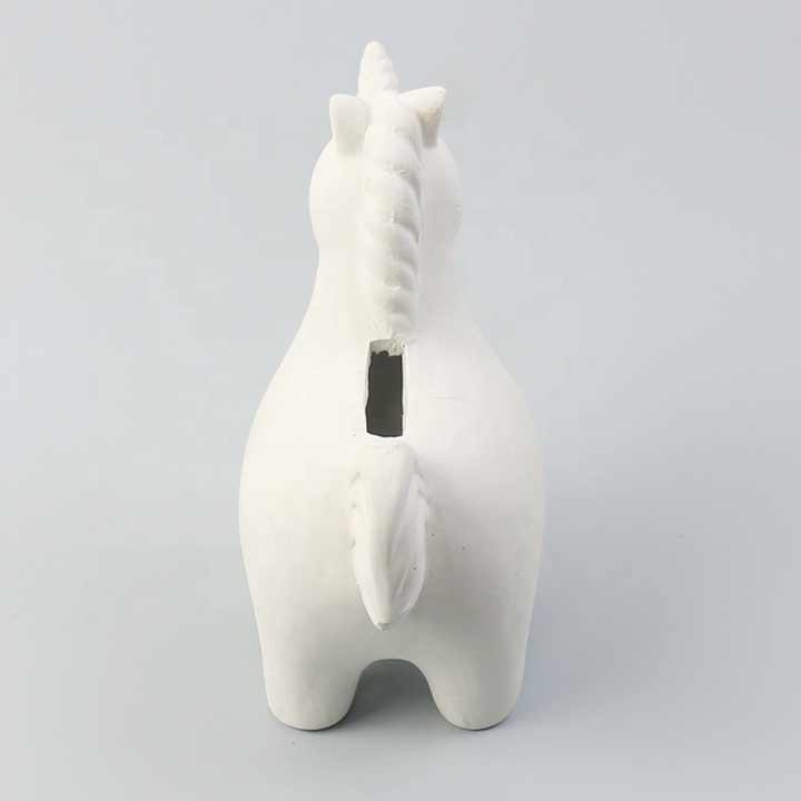 DIY Ceramic Piggy Bank - Eco-Friendly Gift for All Ages