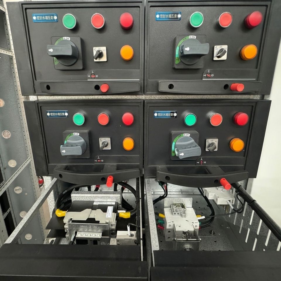 Drawer Type LV Switchgear Cabinet with IP54 Hybrid Lock MNS Model for ...
