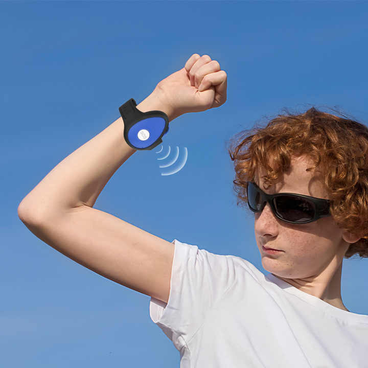 Eview EV07BX Child Real Time Location Tracking Pendant 4G GPS