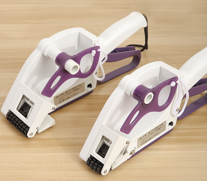 Fast Handheld Labeling Machine - Efficient Trademarking