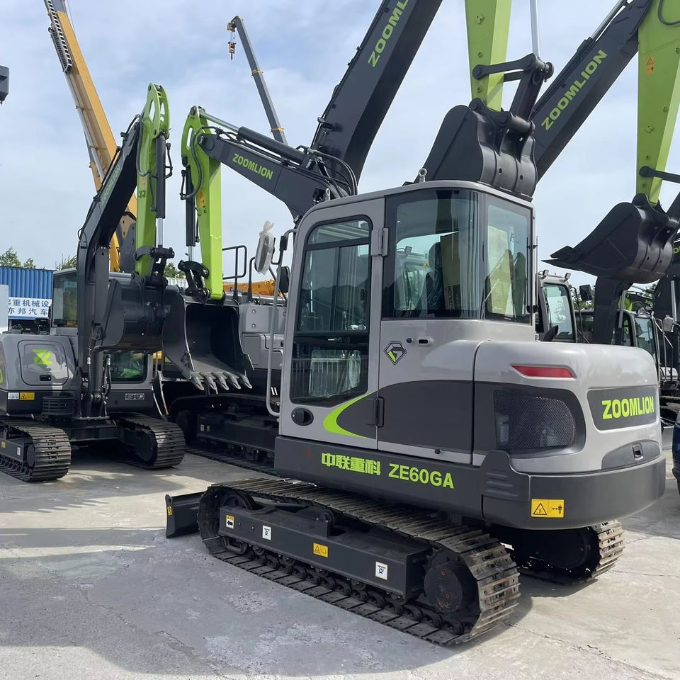 Zoomlion Ze60g Mini Hydraulic Excavator With 6 Ton Capacity 0.23 Cubic ...