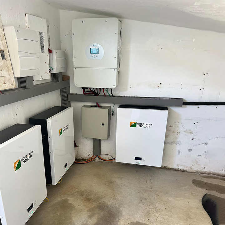 Stackable 30kw Hybrid Solar Power System 30kwh 50kwh LiFePO4 Battery IP65 Protection for Home ...