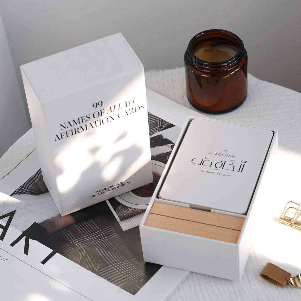 How to Choose the Best Affirmation Card Box: A Complete Buying Guide