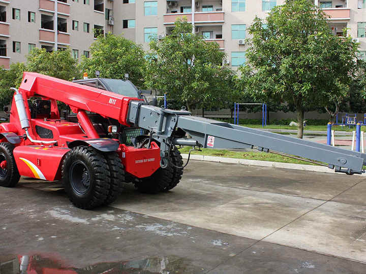 HNT110 Telescopic Forklift 11000kg Capacity 10m Lift Height Strong ...