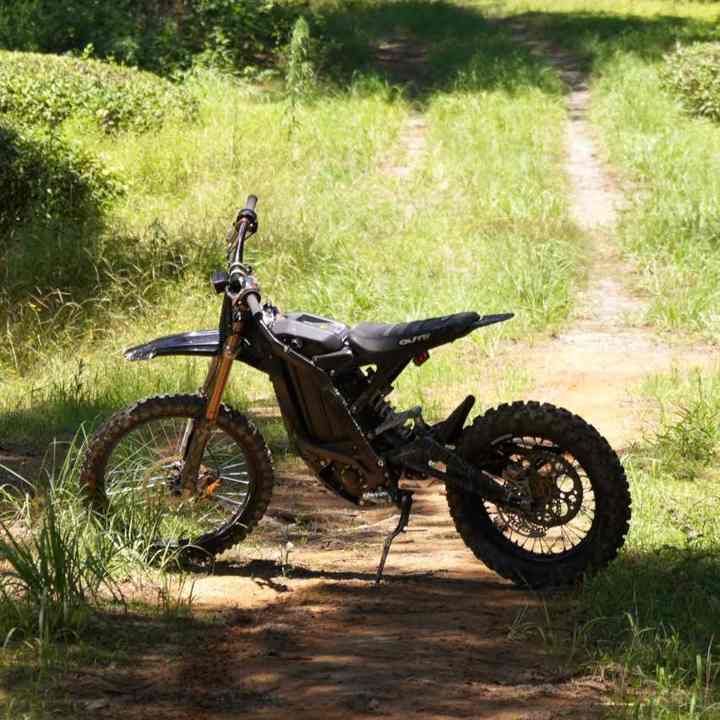 60V 6000W Super Surron Light Bee X Electric Dirt Bike - OEM