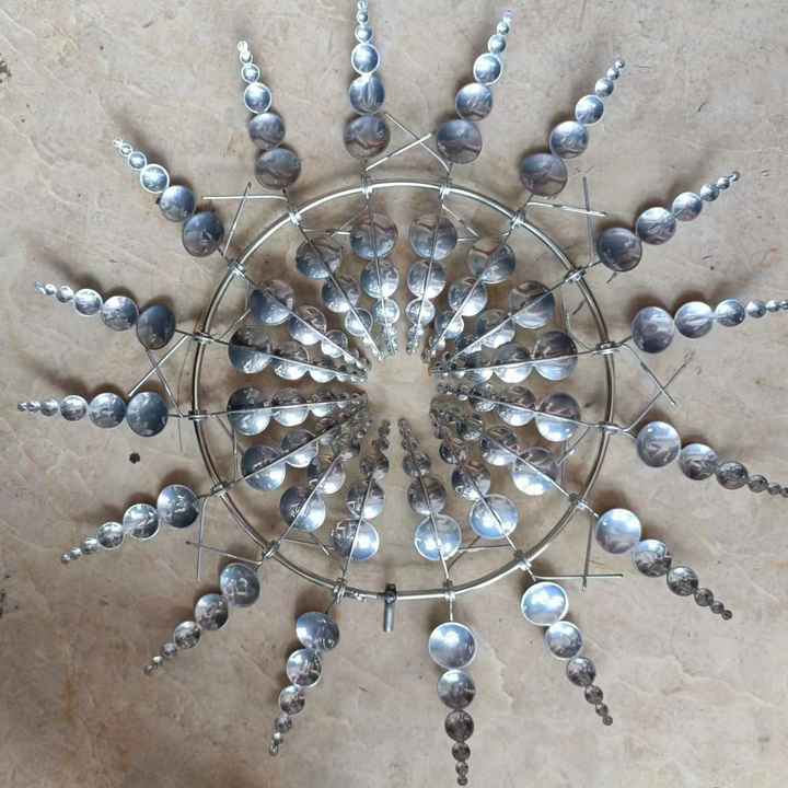 Wind turning outdoor metal decoration silver heart shaped wind turbine ...