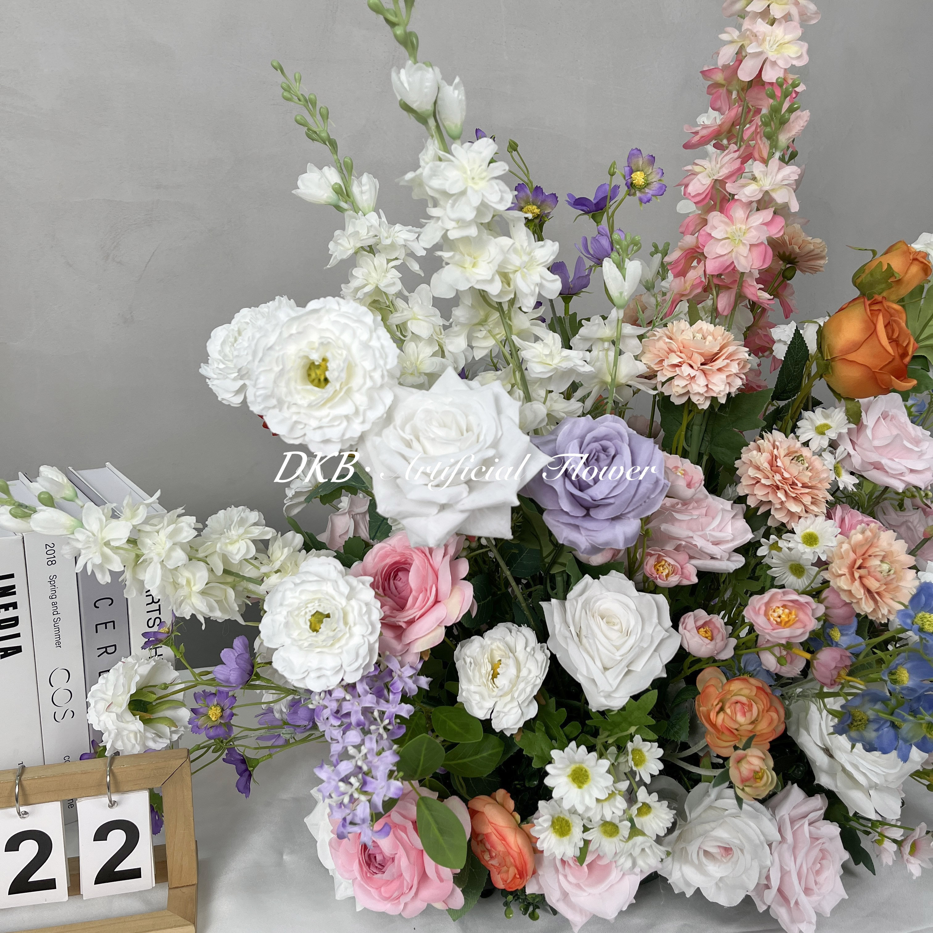 How to Choose the Best Flowers for Church Aisle Decorations