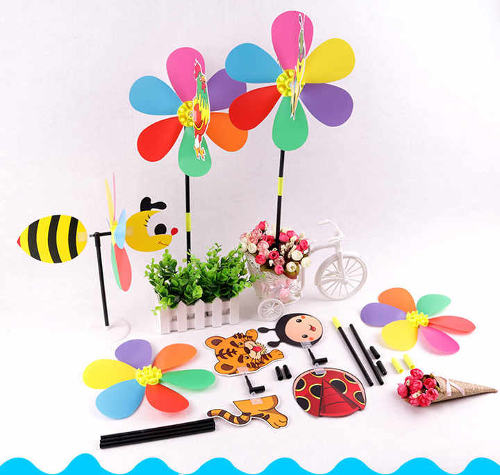 Wildlife Tails 3D Cute Bee Windmill Toys for Children Crafts