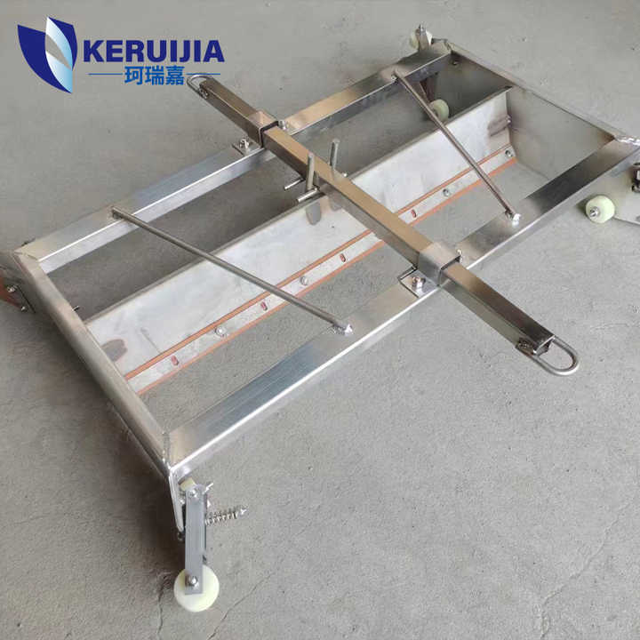 Automatic Manure Scraper Machine - Stainless Steel Quality