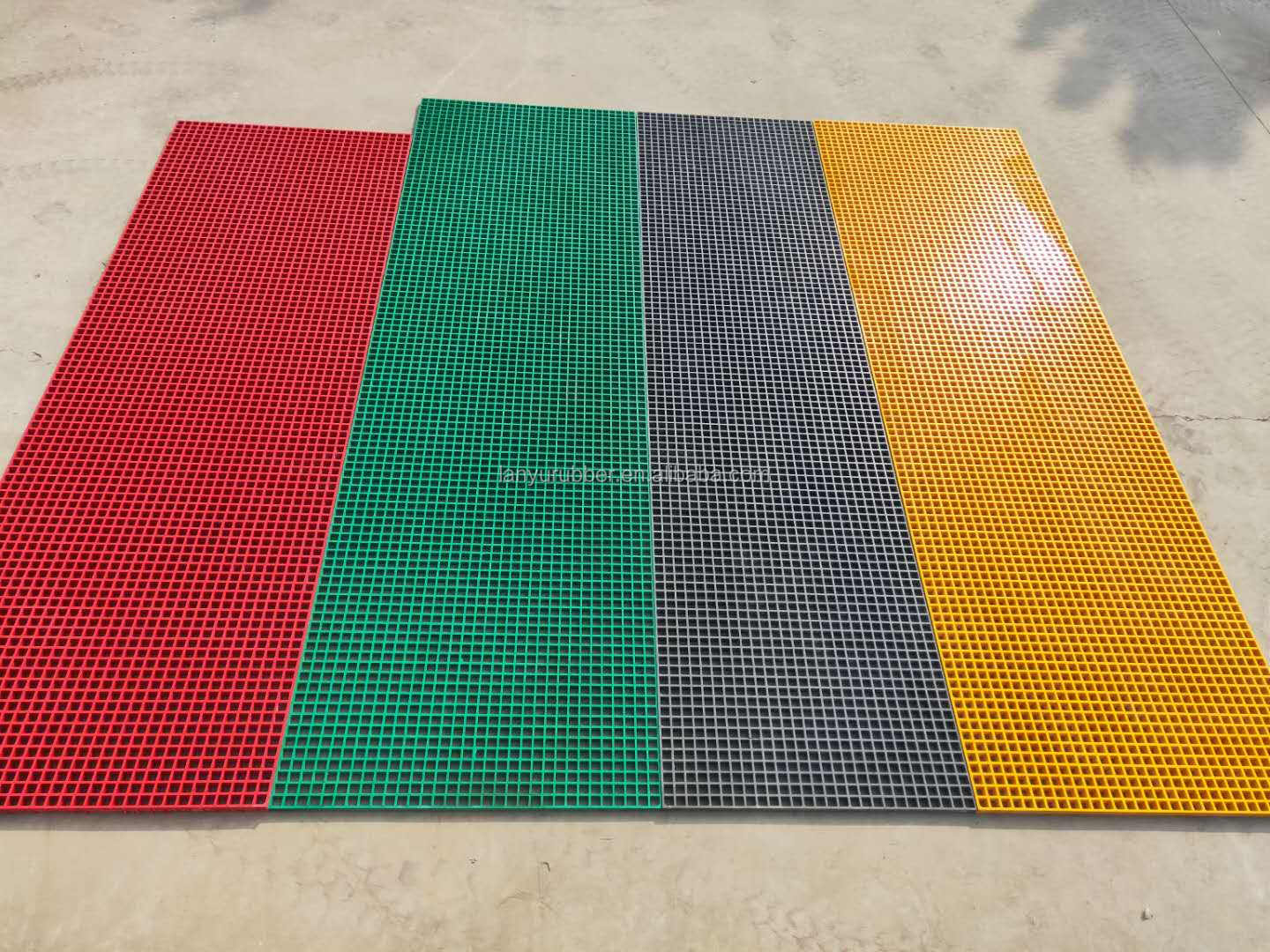 Durable Plastic Floor Grating - Fiberglass Reinforced Panels