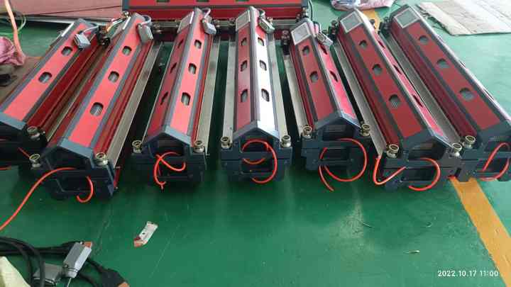 1000mm Hot White PVC & PU Conveyor Belt Hot Press Splicer Machine ...