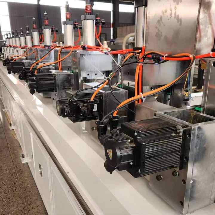 70 M/min Paper Edge Corner Protector Machine Servo Motor Cutter Edge ...