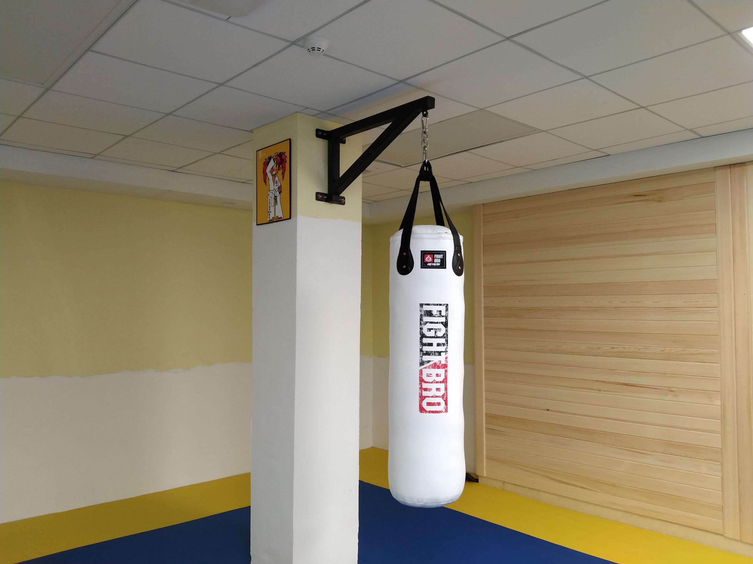 How to Choose the Best Boxing Stand Bag for Your Training Needs