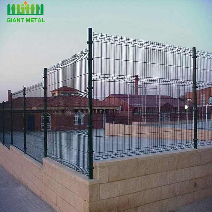 Shop Our Factory Sale of 3D Curved Bending Garden Fences