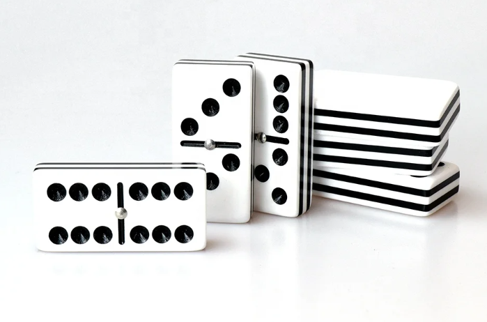 How to Choose the Best Jumbo Dominos for Family Game Night