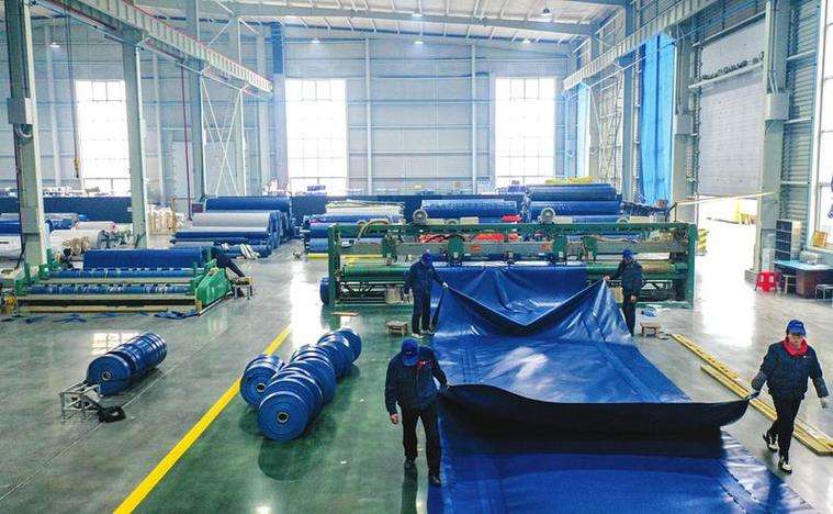 FR B1 M2 NFPA701 Lona Polyflex 610gsm Truquesa 1000*1000D 14*14 PVC ...