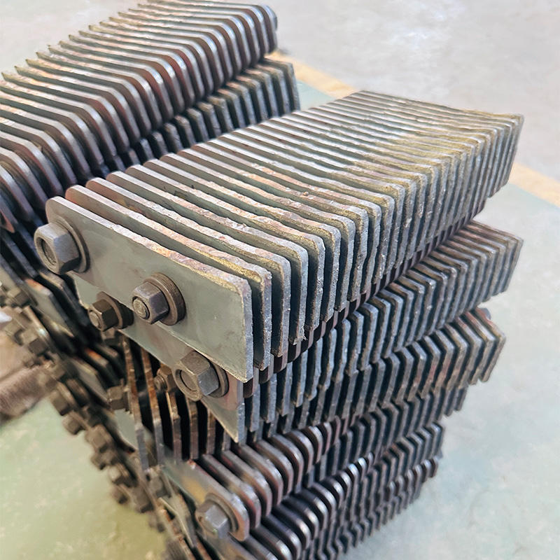 High Carbon Steel Crusher Hammer Blades - Durable & Efficient