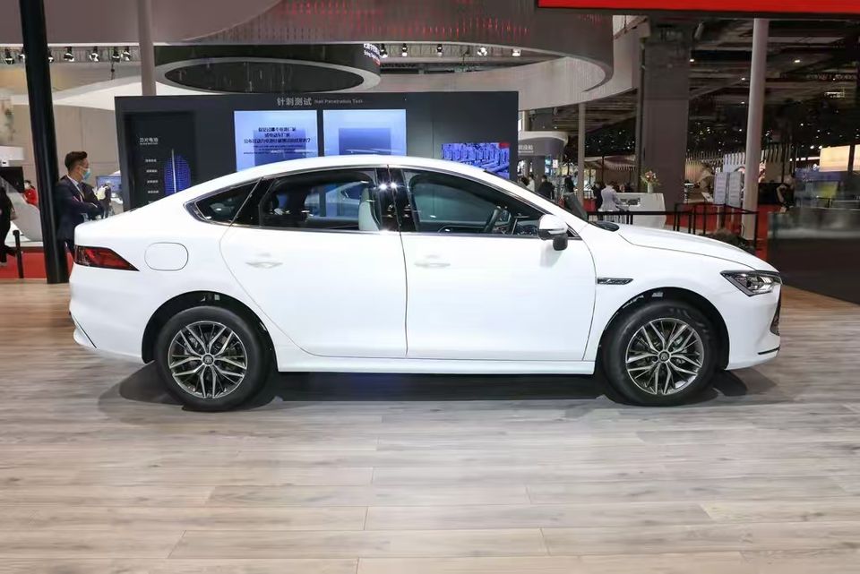 Byd Quin Plus 2025 BYD Qin DM-i PHEV Hybrid Sedan Intelligent Driving ...