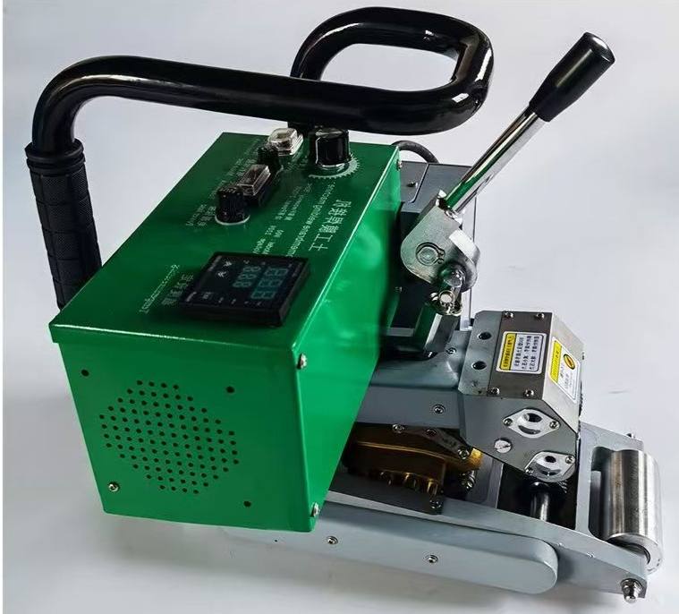 PVC HDPE Geomembrane Liner Welding Machine 220V Hot Wedge Membrane ...