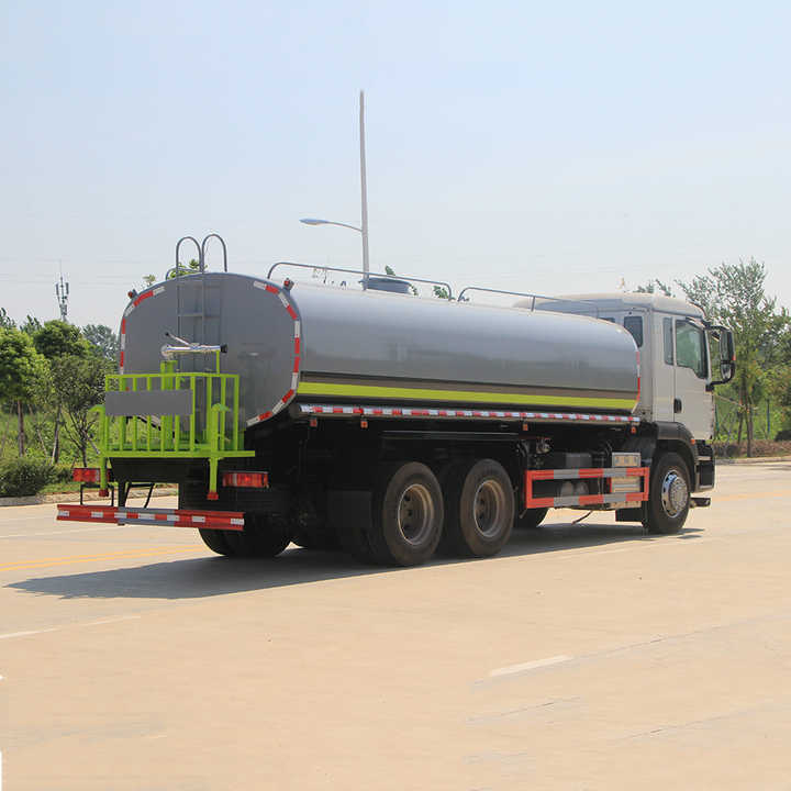 Water Tank Dust Control Sprayer Truck EU Emission Standard, With GPS ...
