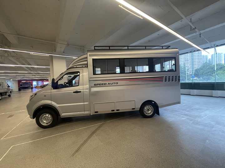 KAMA Mini Bus New Energy Left Hand Drive 15/18/22 Seats ElEctric Mini ...