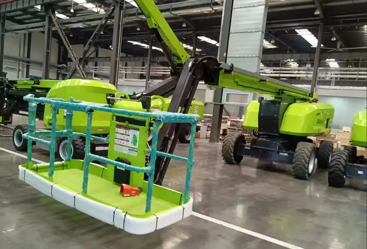 Diesel-Powered Telescopic Boom Lifts ZT30J with Dual Hydraulic Controls ...