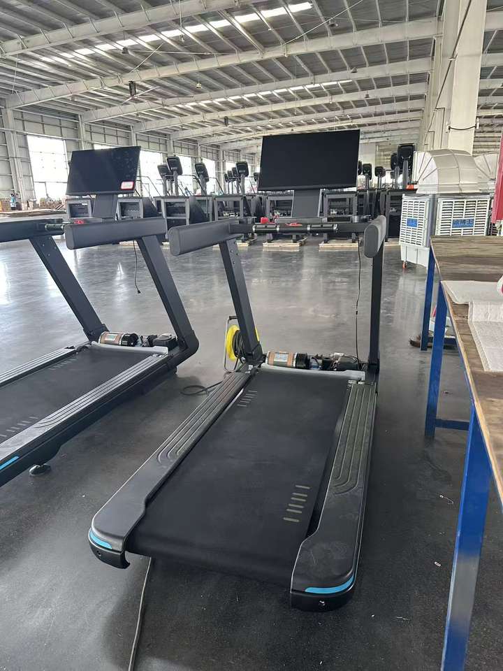 Commercial Fitness Equipment - Electric Running Machine with LED Screen