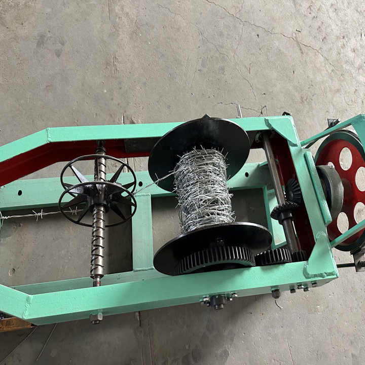 YC Easy to debug automatic barbed wire making machine Hot selling ...