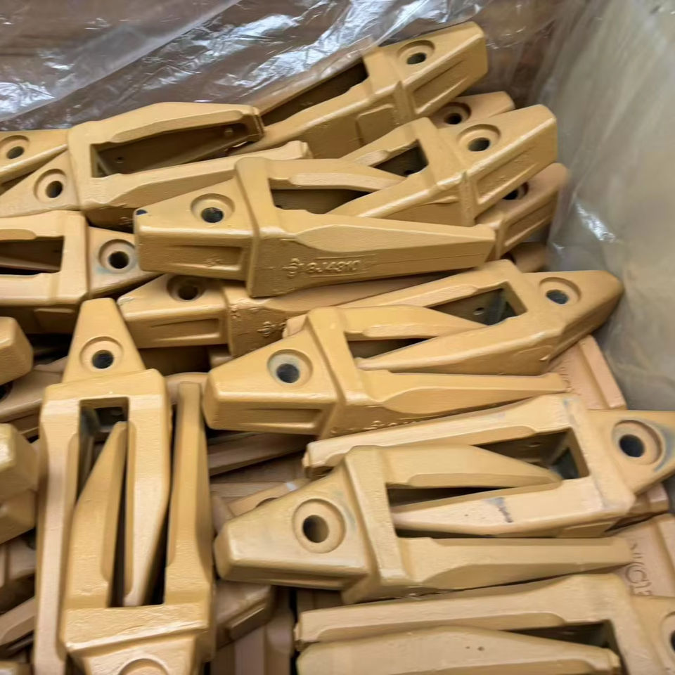 Excavator Parts Bucket Teeth Root E320 E320GX 8J4310 3G8354 LC350HD ...