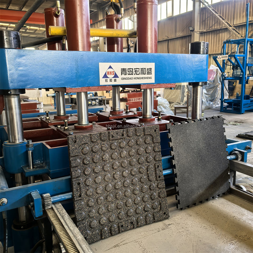 Interlocking Rubber Tile Machine / Rubber Floor Mat Machine / Roof Tile ...