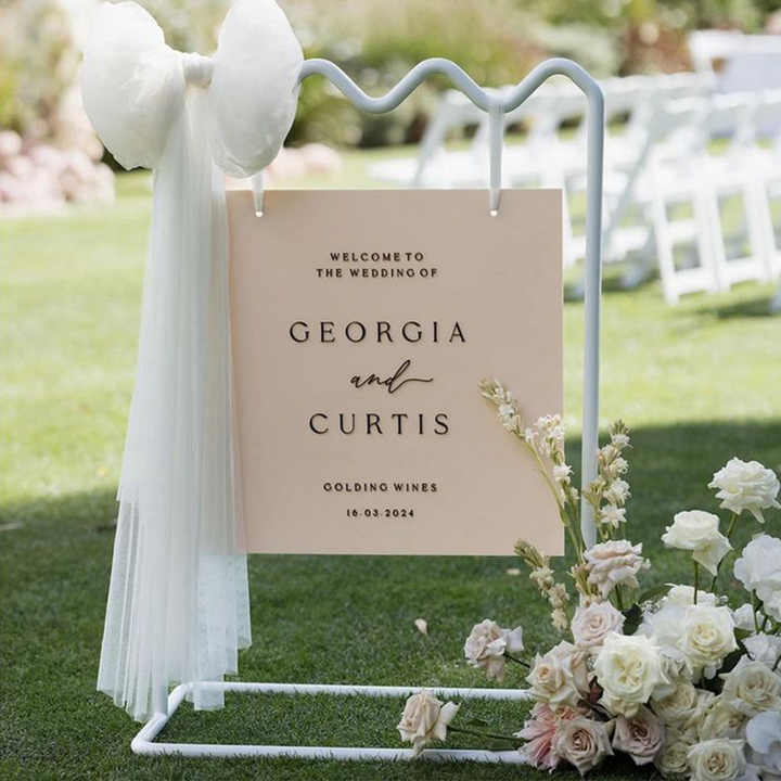 Custom Wedding Decorative Welcome Stand Metal Arch Shape Wedding ...