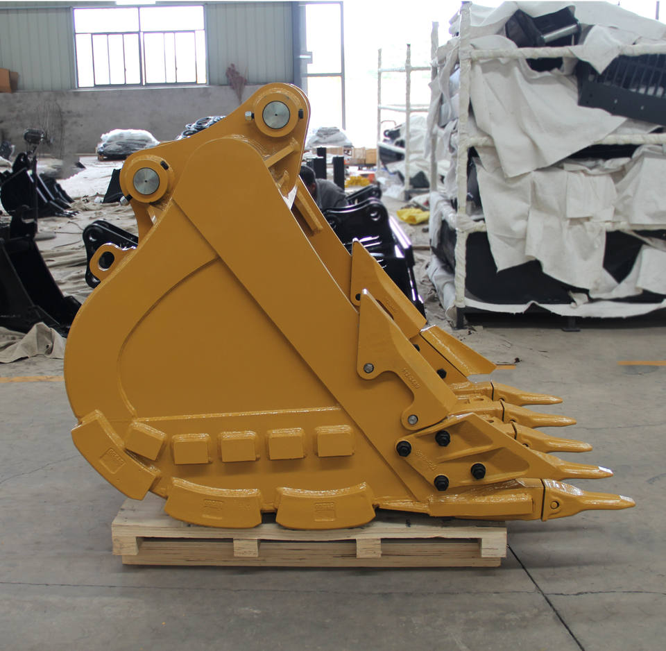 Construction Machinery Parts Heavy Duty Rock Bucket 1-50 Ton Excavating ...
