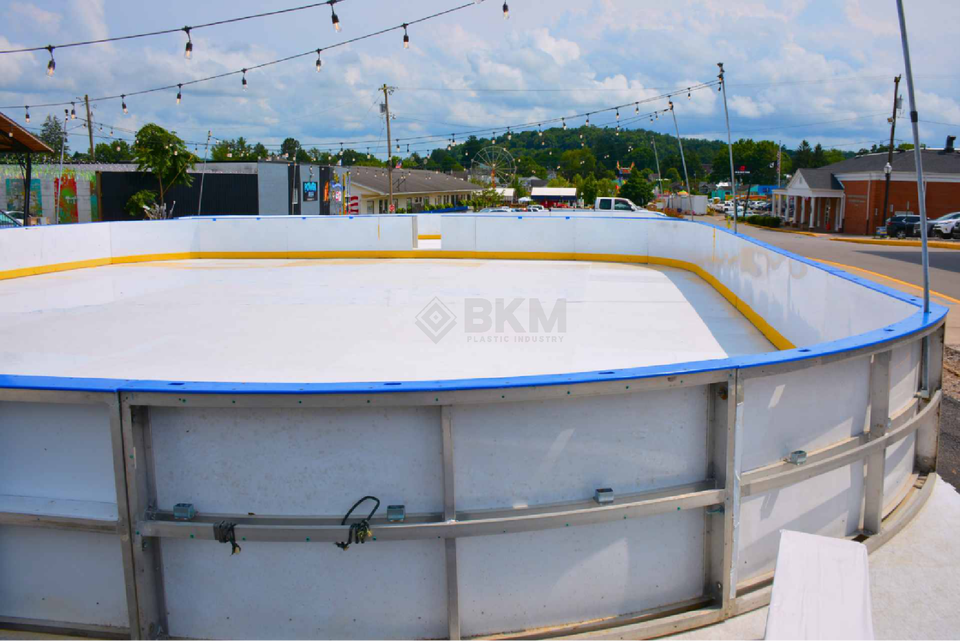 Synthetic Ice Rink UHMWPE Ice Rink Self Lubricating System Ice Skating ...