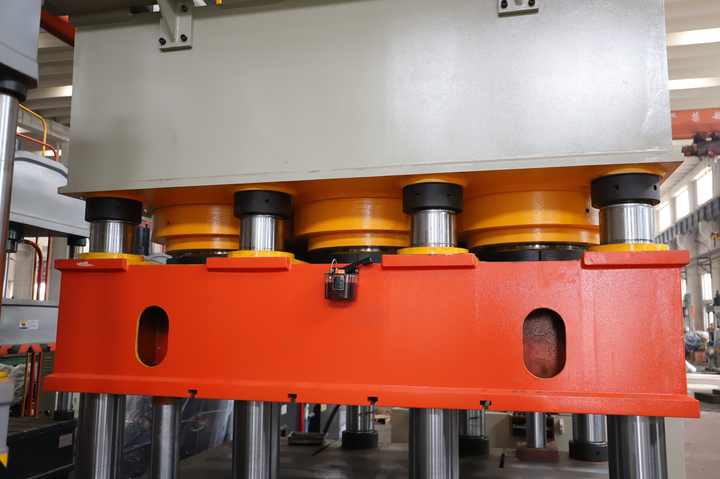 5000 Ton Hydraulic Press - Precision Metal Embossing
