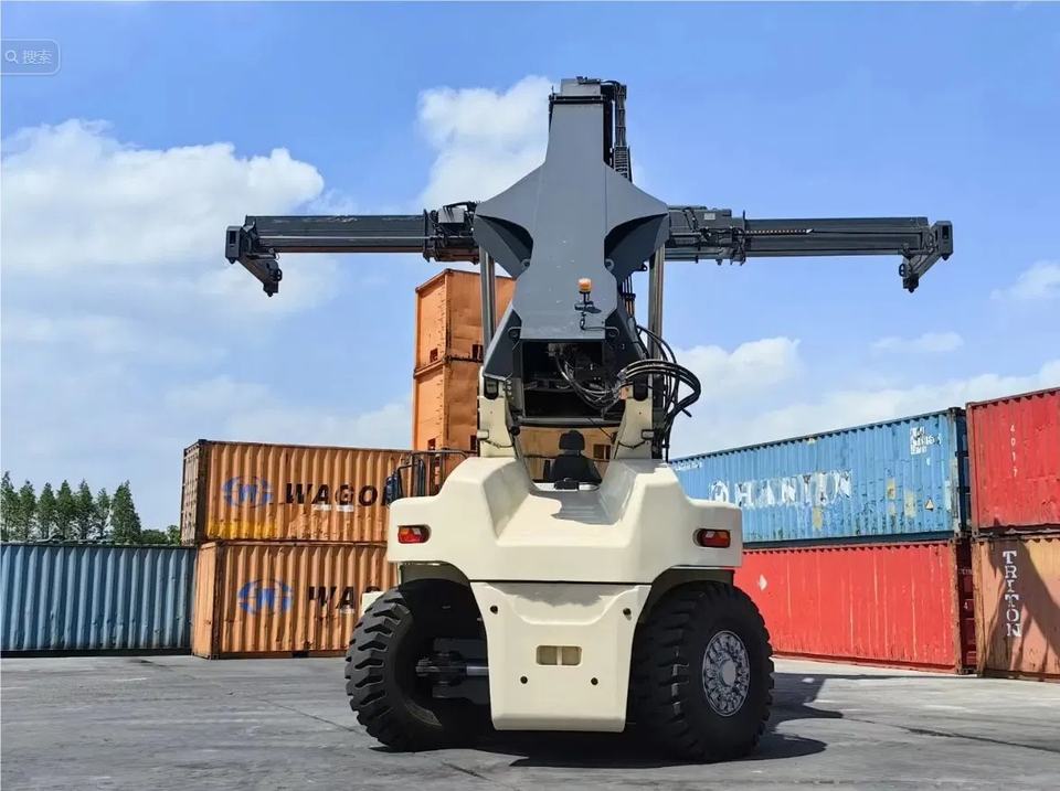 6 Layers Stacking Port Machine 45 Ton Container Reach Stacker Forklift ...