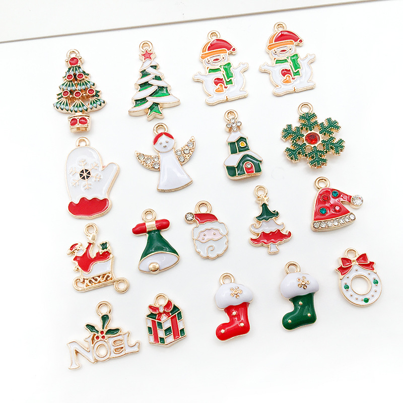 How to Choose the Best Christmas Pendant for Jewelry Making: A Complete ...