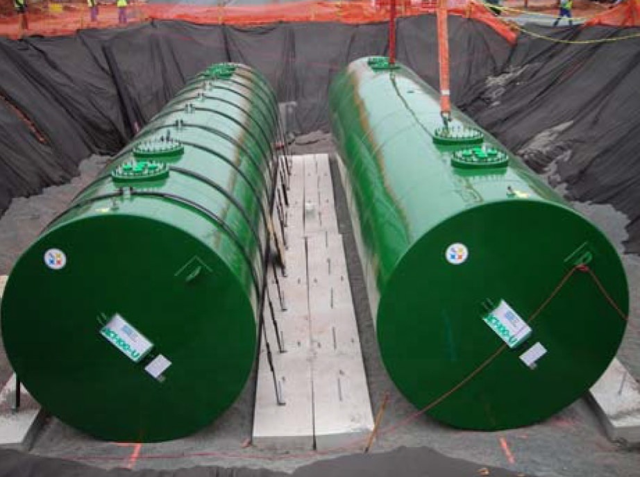 Low Price Bulk Fuel Tanks Double-Walled Design | Alibaba.com