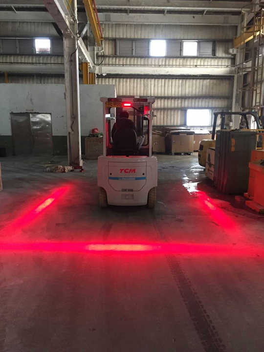 IP67 Waterproof 18W Forklift Red Blue LED Zone Safety Warning Line Beam ...