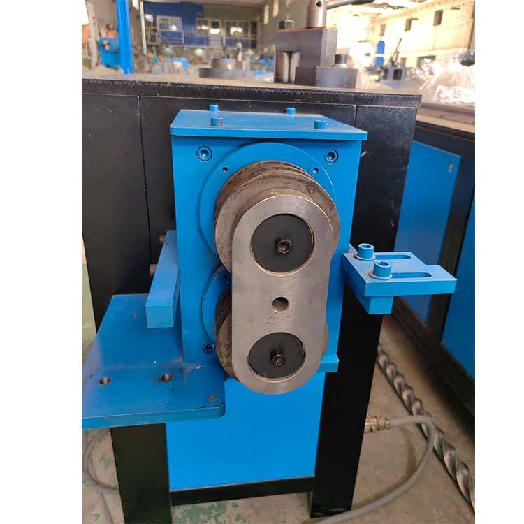 LILER 220v Wrought Iron Scroll Bending Machine - Easy to Operate