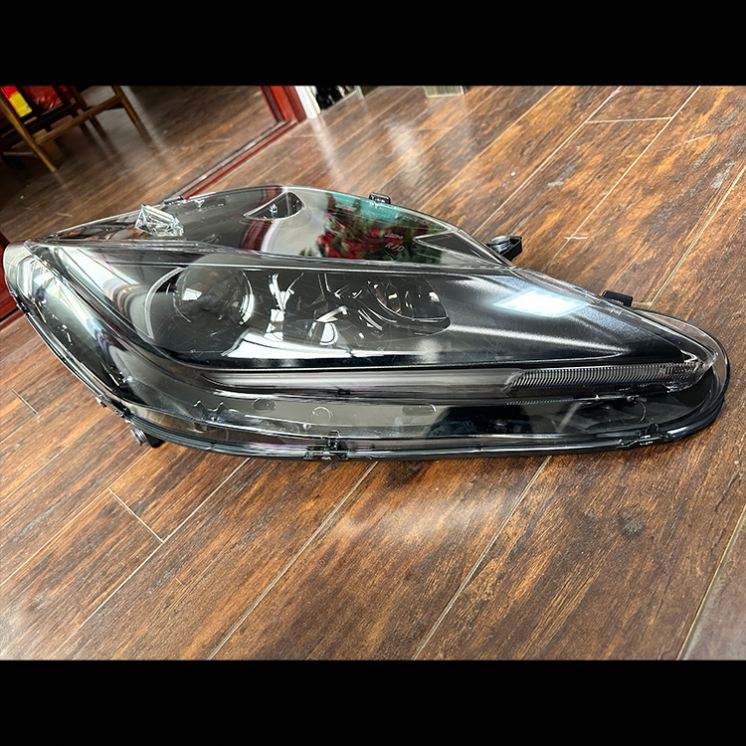 Auto Parts Transparent Headlight Glass Lens Cover for Ferrari F8 ...
