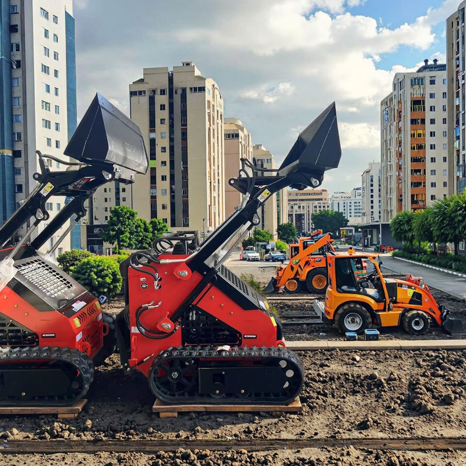 Kubota High-Performance Mini Crawler Loader Toyota Thinking-Out-Loud ...