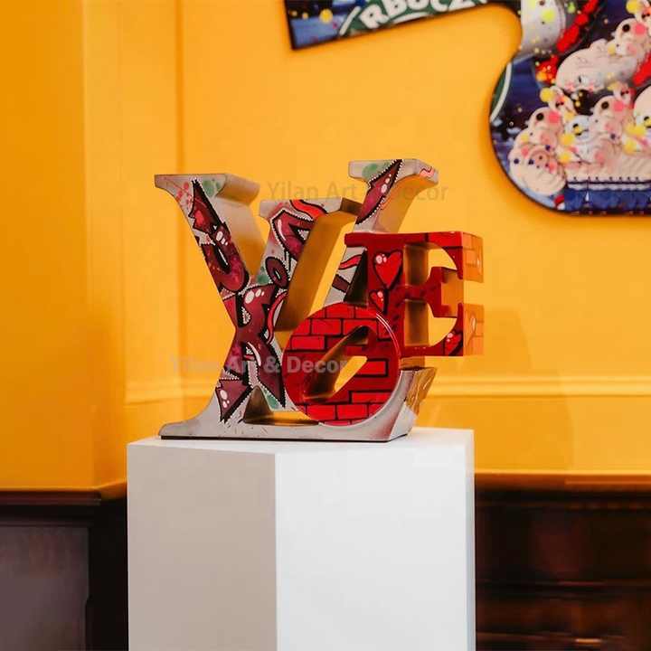 Pop Art Big Letter Sculpture Hand Painted Letter Statue High Glossy ...