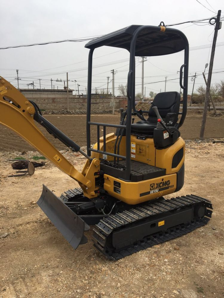 Good Price 1.8 Tons Second-hand Small Digger XE15U Used Mini Crawler ...