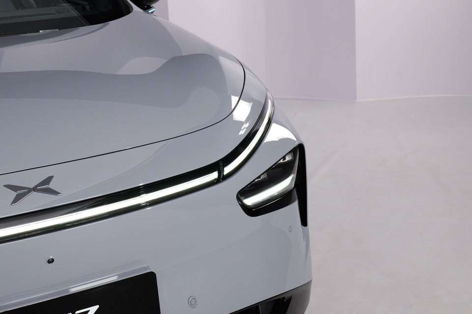 X PENG G7 2025 Model Electric Car 702 Km Range New Edition| Alibaba.com