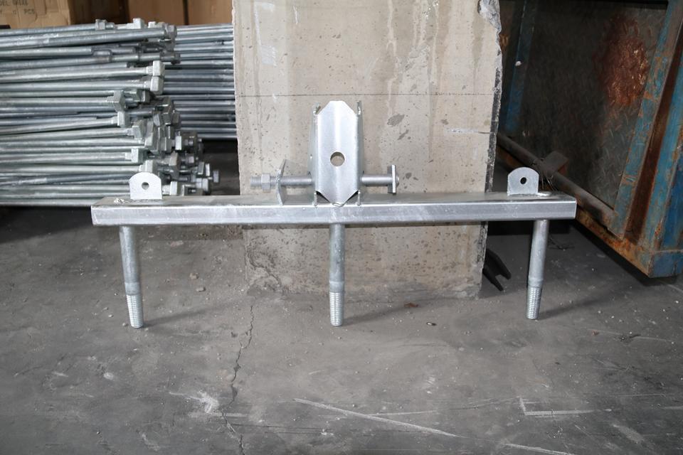 Hot Dipped Galvanized Cross Arm European Market Silvery White Carbon ...
