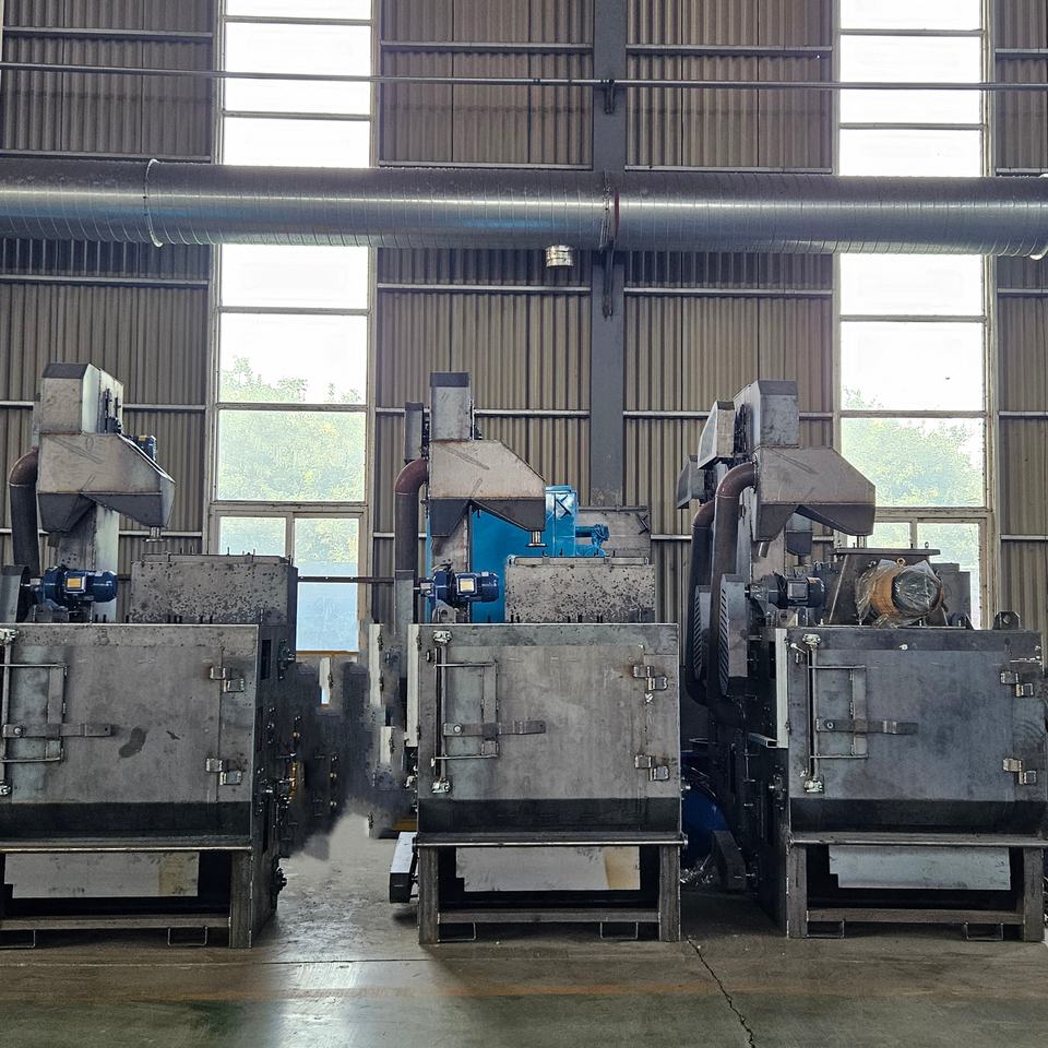 Electric Tumble Belt Shot Blasting Machine Motor Gearbox High Pressure ...