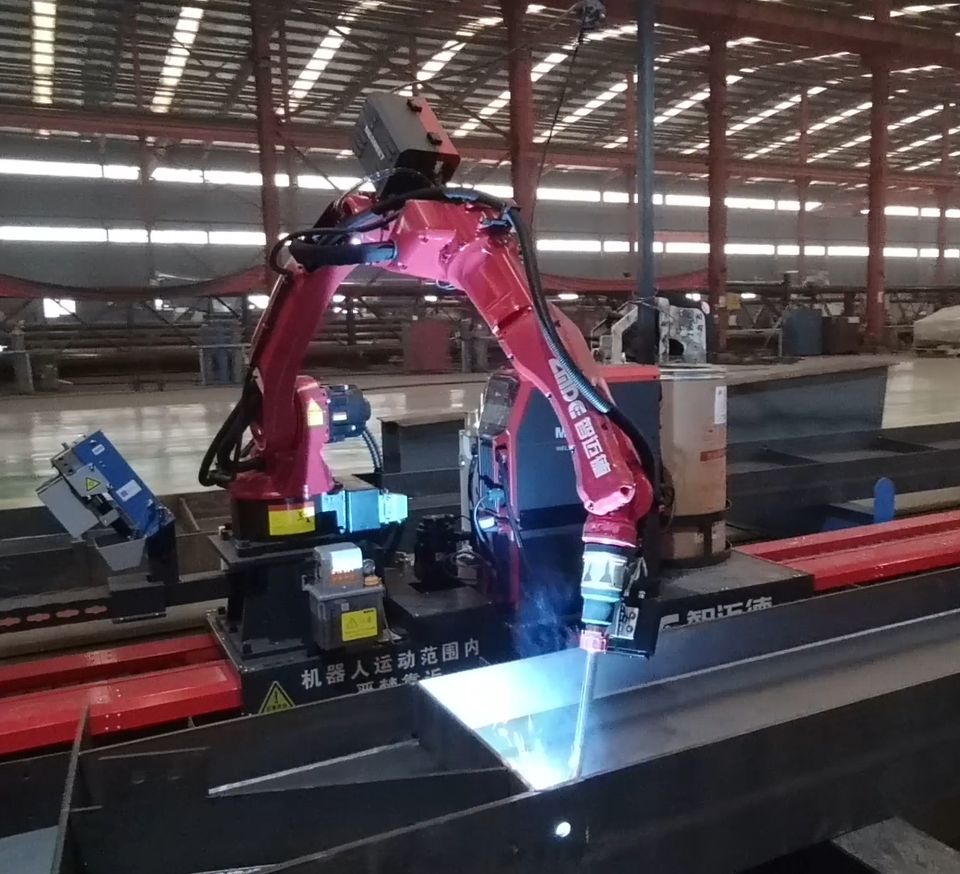 ZMDE Intelligent Robot Welding Station - High Efficiency