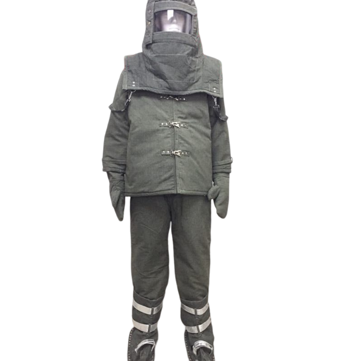 High Quality High Temperature Fire Proximity Suit Fire Proof Clothing ...