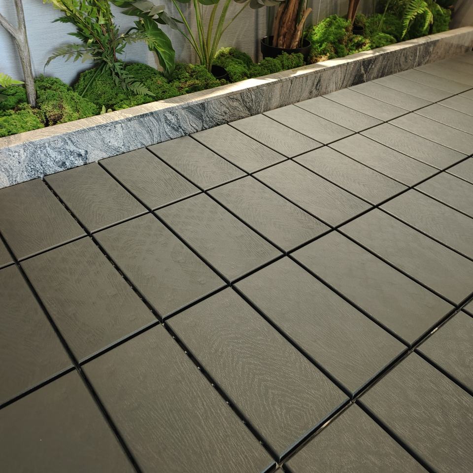 New Arrival Modern Design Square Waterproof 2-Slats Anti-Slip Anti-UV ...