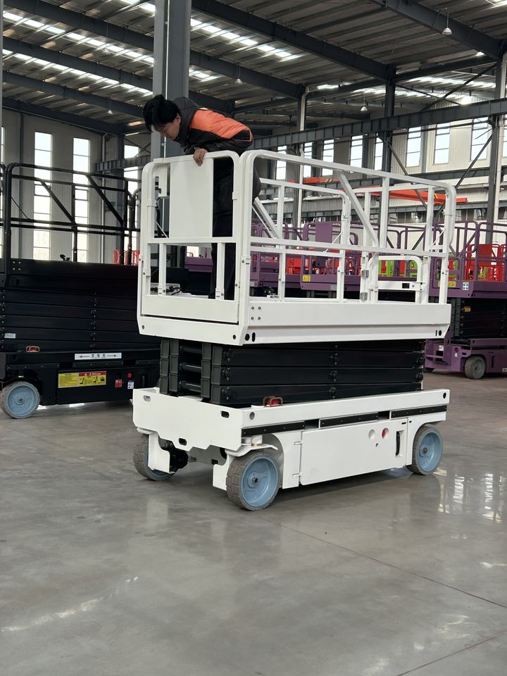 MRT Hydraulic Self Propelled Mobile Crane-320kg Load Capacity Steel ...